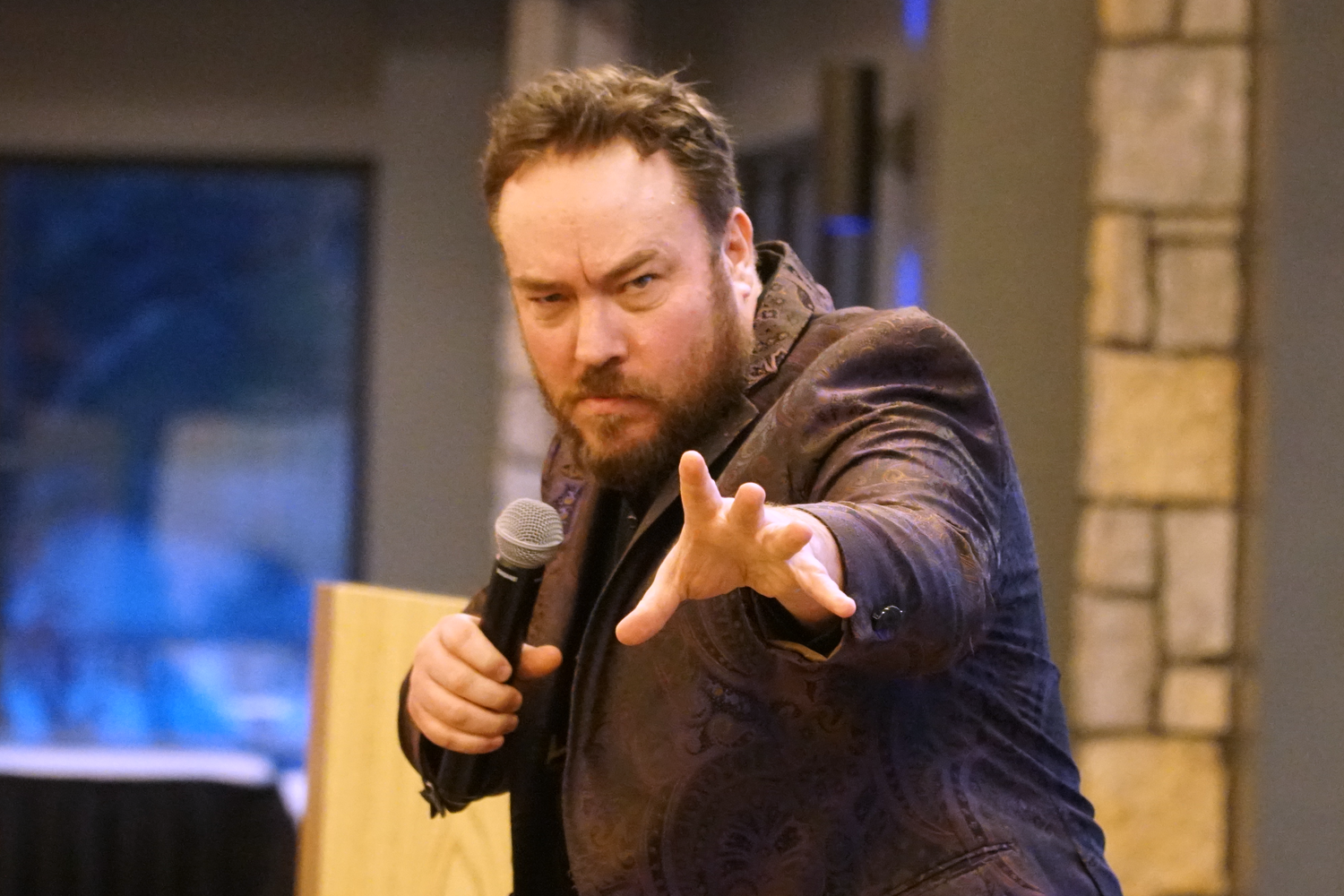 Interview With “Magical Mentalist” Jym Elders – Waupun Pioneer News